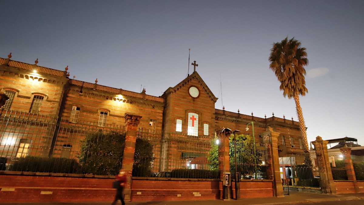 Sujetos armados asaltan el Hospital UPAEP