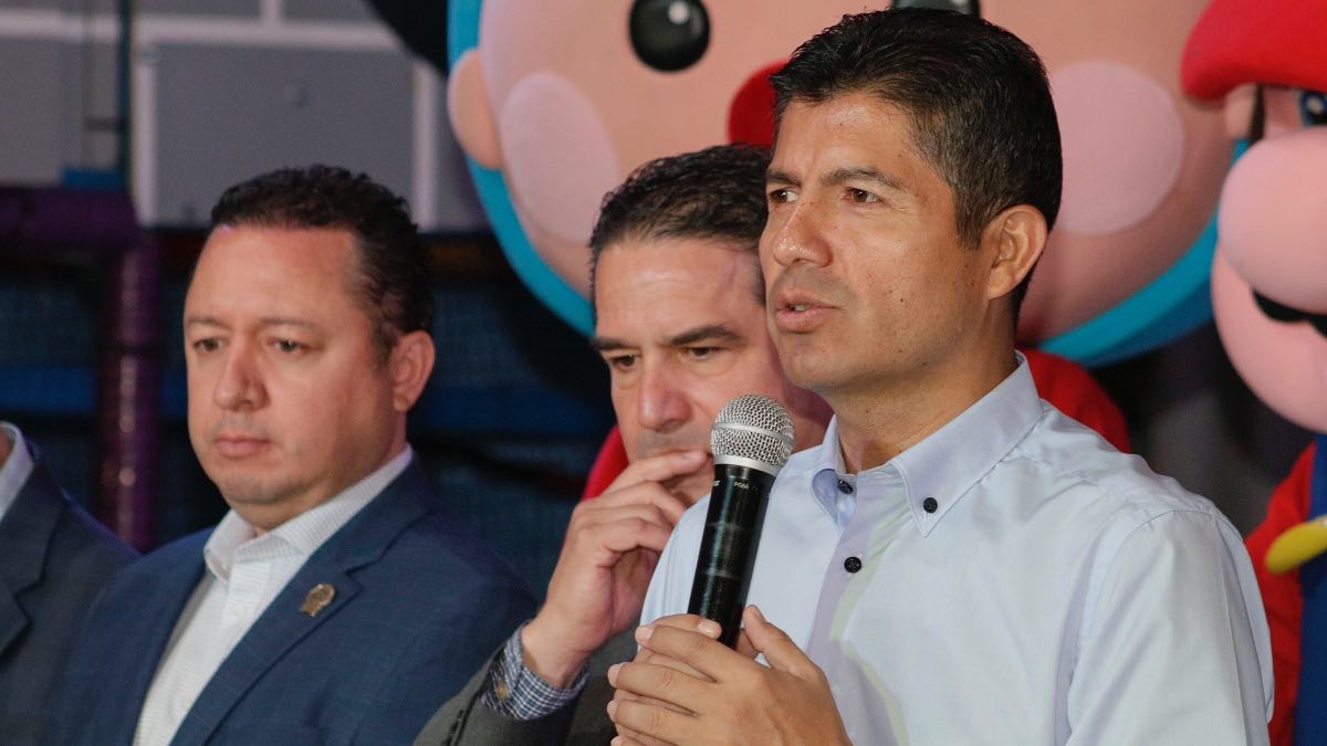 Eduardo Rivera celebra alianza PAN-PRI-PRD para 2024