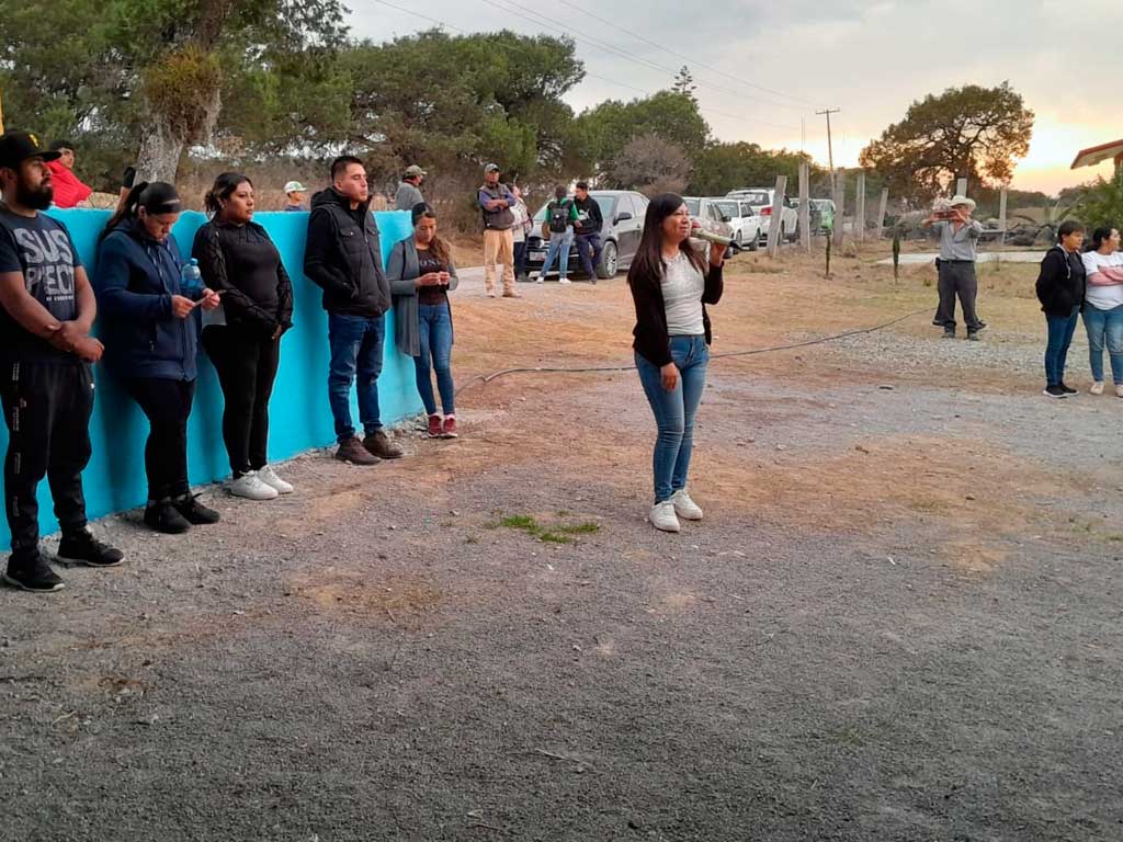 Ana Laura Sánchez continúa recorridos por barrios y comunidades de Cañada